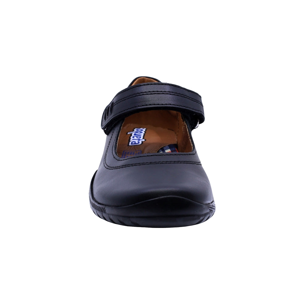 NIÑA-CALZADO – Coqueta y Audaz